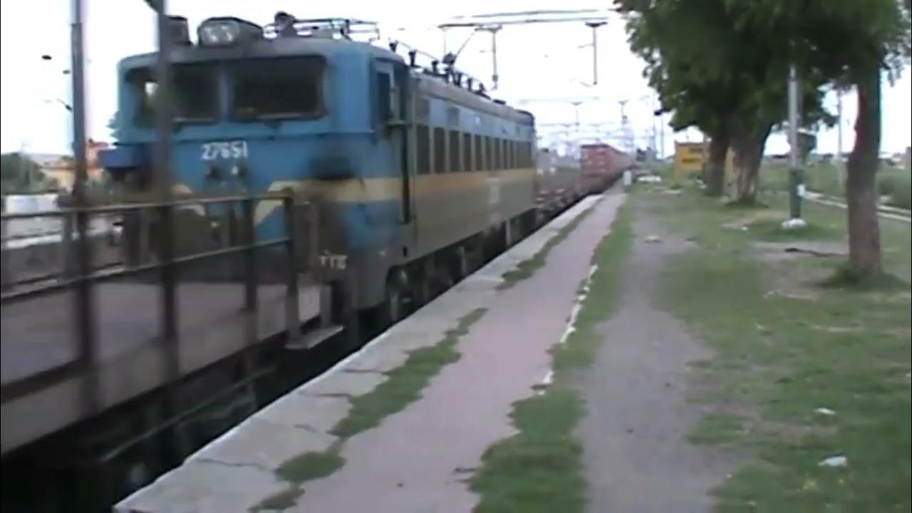 India's Longest Train | 2 km Long Train | High Priority PYTHON Freight ...