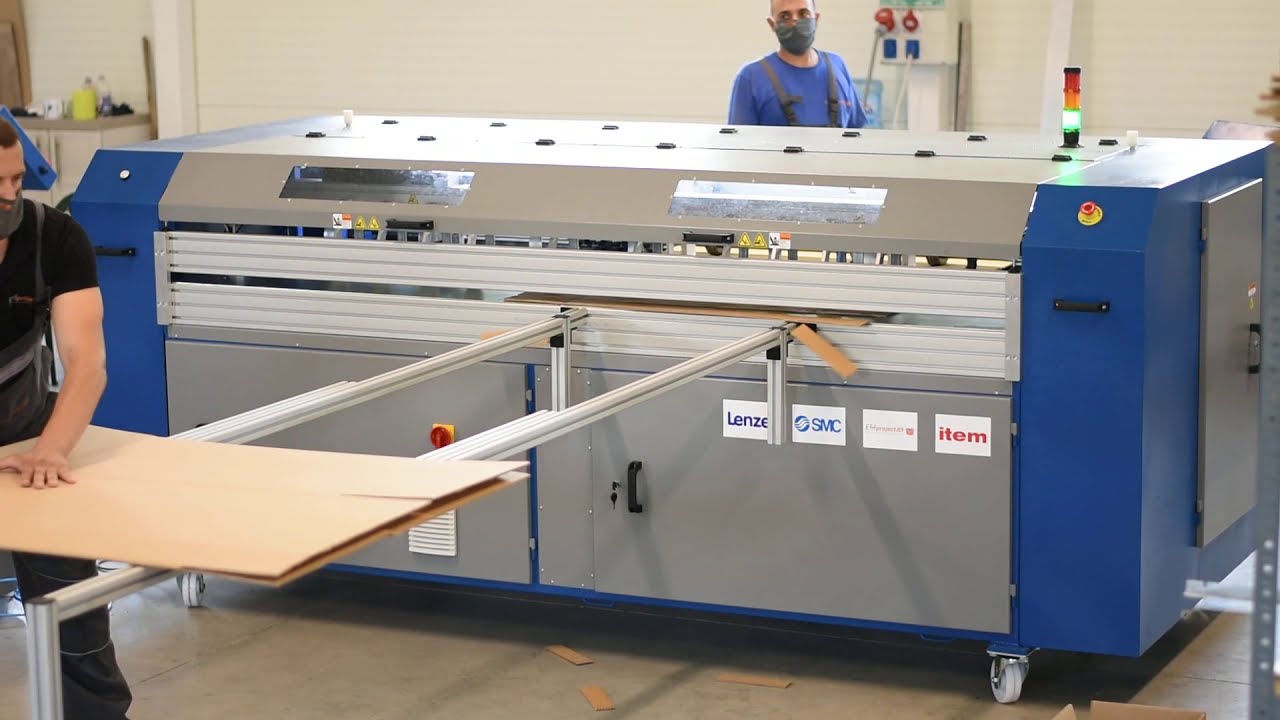BOXmaker with one-pass gluing system - YouTube
