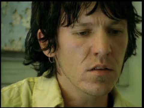 Elliott Smith Performing \