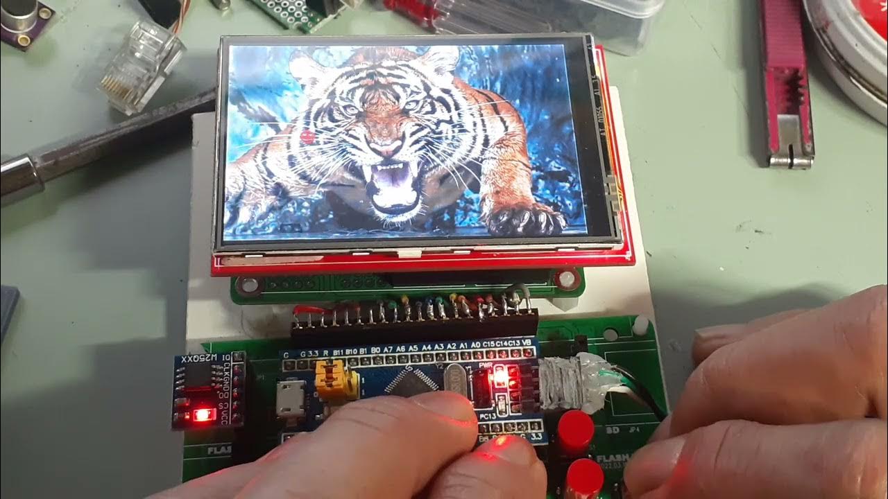 Pingpong game with STM32 by Sanjeok - YouTube