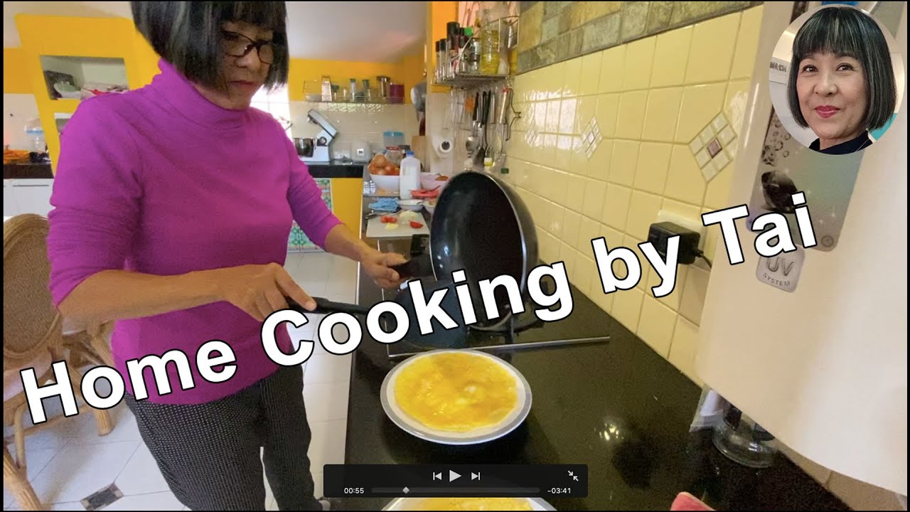 ข้าวไข่ข้นกุ้งผัดผงกะหรี่ Home Cooking by Tai - YouTube