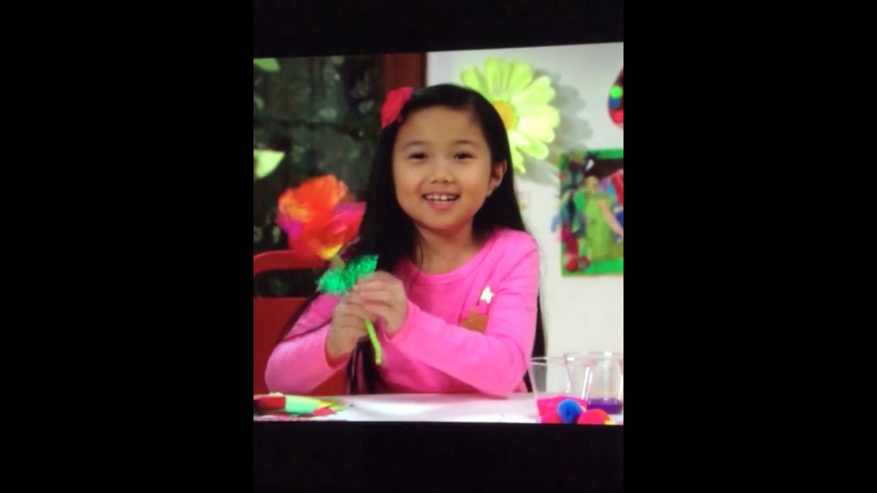 RAINA CHENG in CREATIVE GALAXY, Season 1, Episode 5: ANNIE'S FLOWERS ...