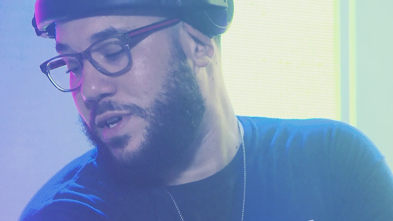 DJ BANZI - LIVE SET - Seres Produções 20 Years Anniversary Festival ...