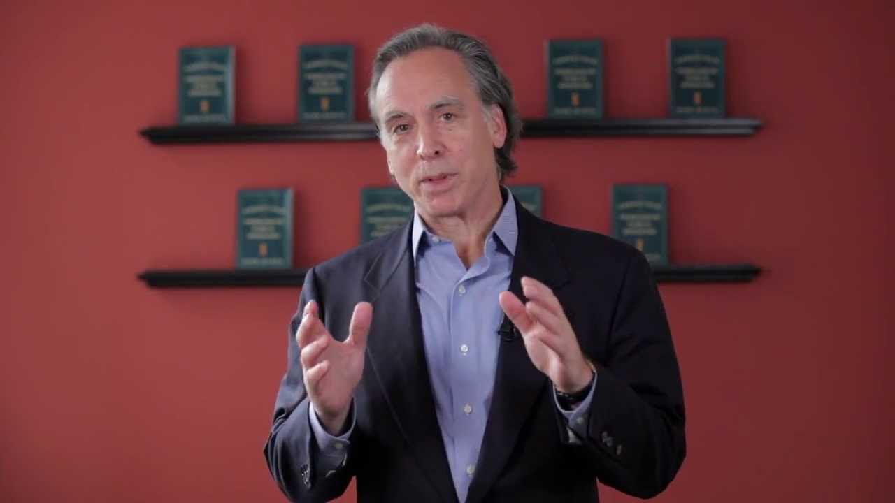 How to Gesture While Speaking - YouTube