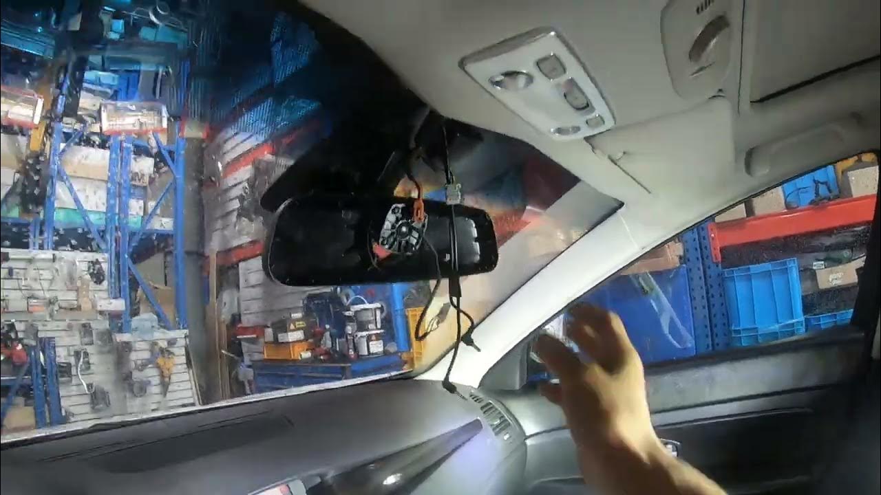 르노삼성 SM5 ECM 룸미러 내부 고정브라켓 파손으로 끄떡거리고 고정안되는 미러 수리영상입니다. 수리과정이나 수리견적 정보등은 아래 링크를 더 참조하시면 됩니다 ...
