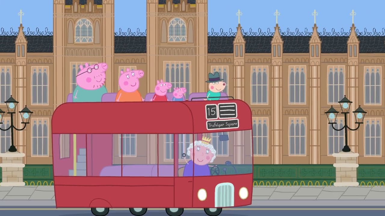 Peppa Pig 🐷 and George Enjoy on London Peppa Pig Meet the Queen 👸 ...