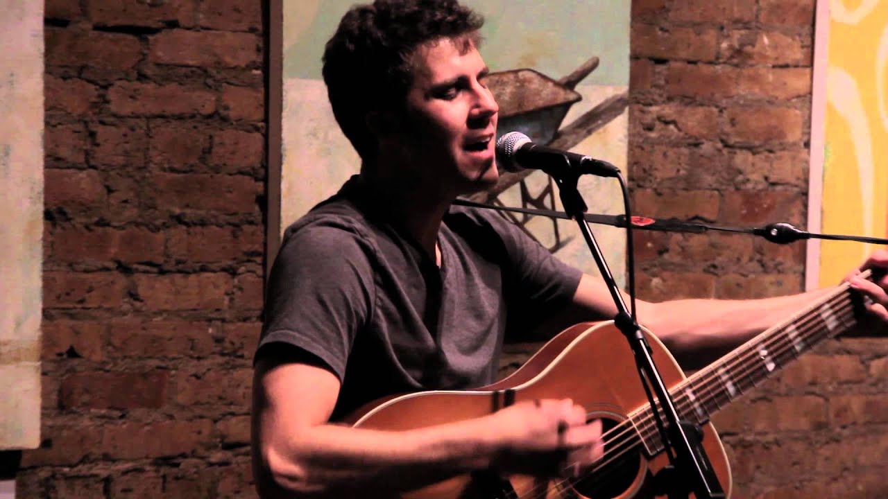 Jason Myles Goss - "Home" Live at Uncommon Ground - YouTube