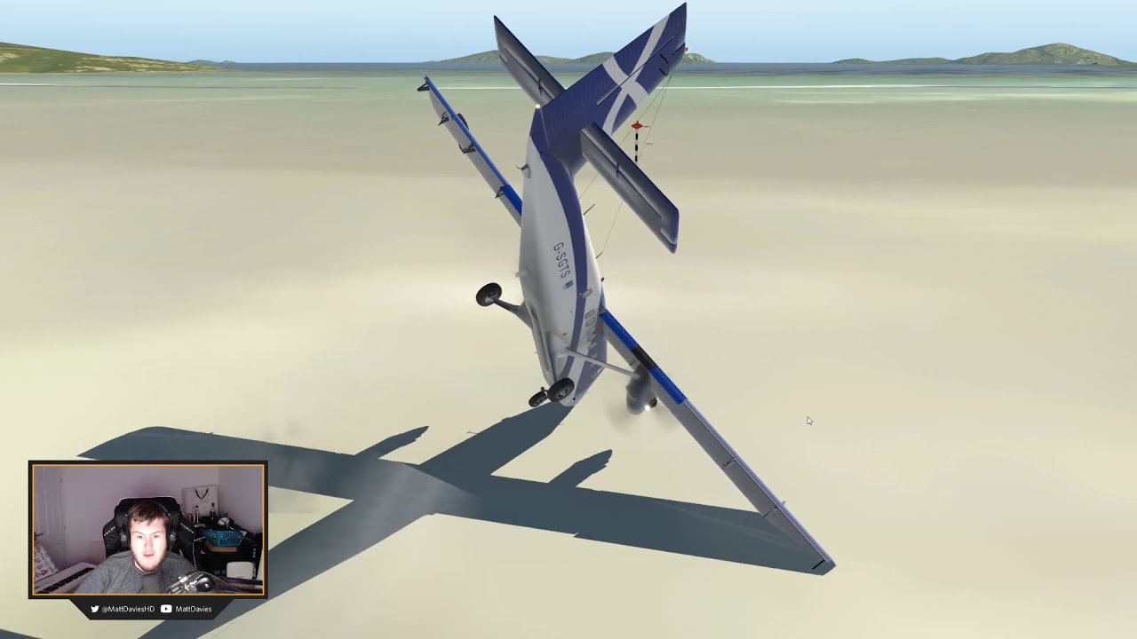 The Funniest Flight-sim Moments of April 2020 - YouTube