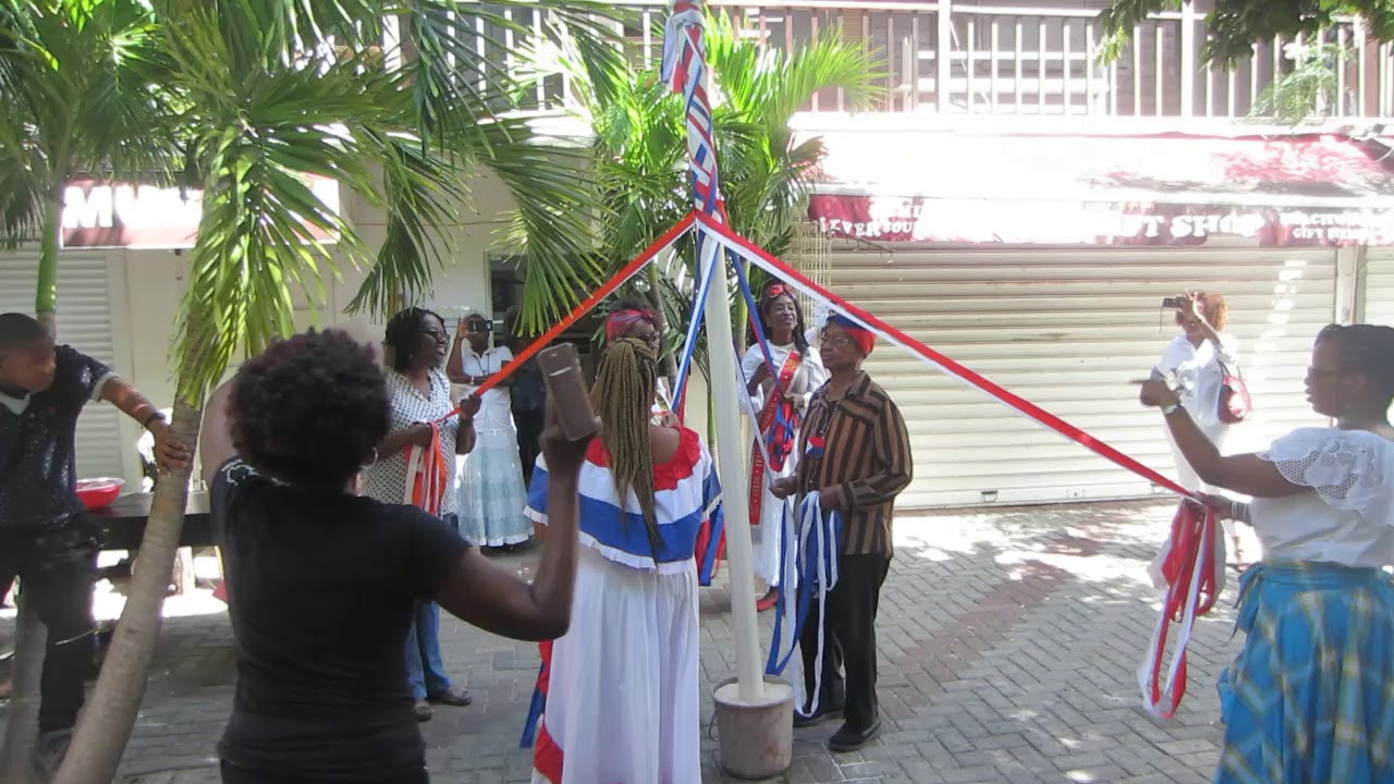 Learning to Plait The Pole Museum Day 2019 Medium - YouTube
