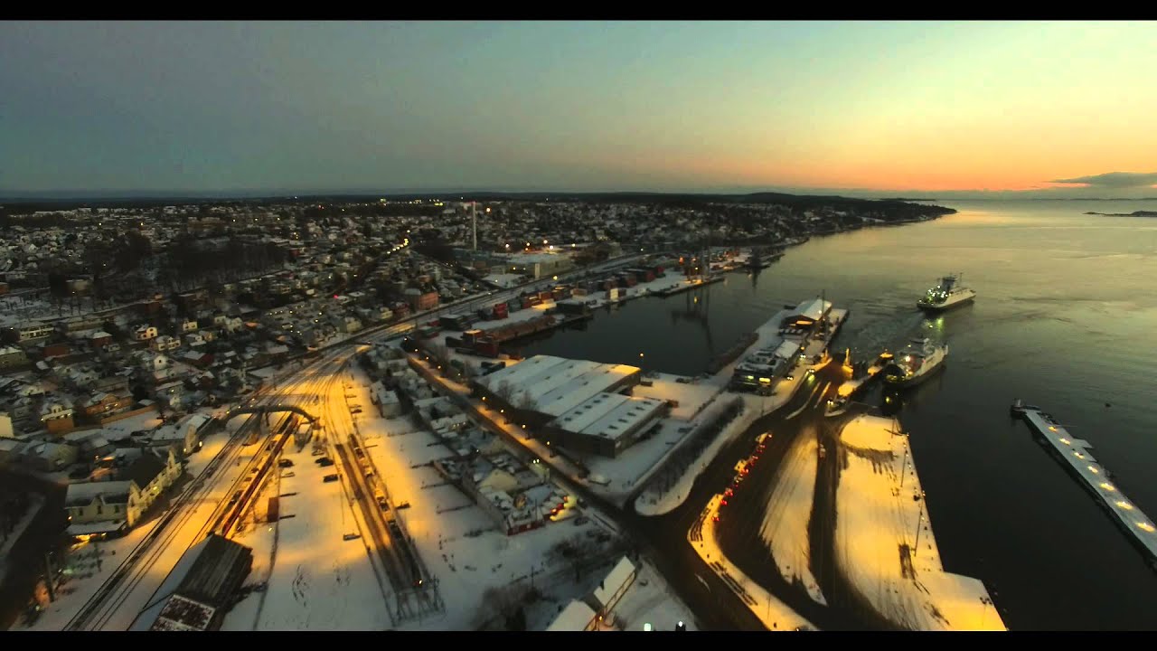 Amazing winter evening at Center of the WORLD , (City of Moss, Norway ...
