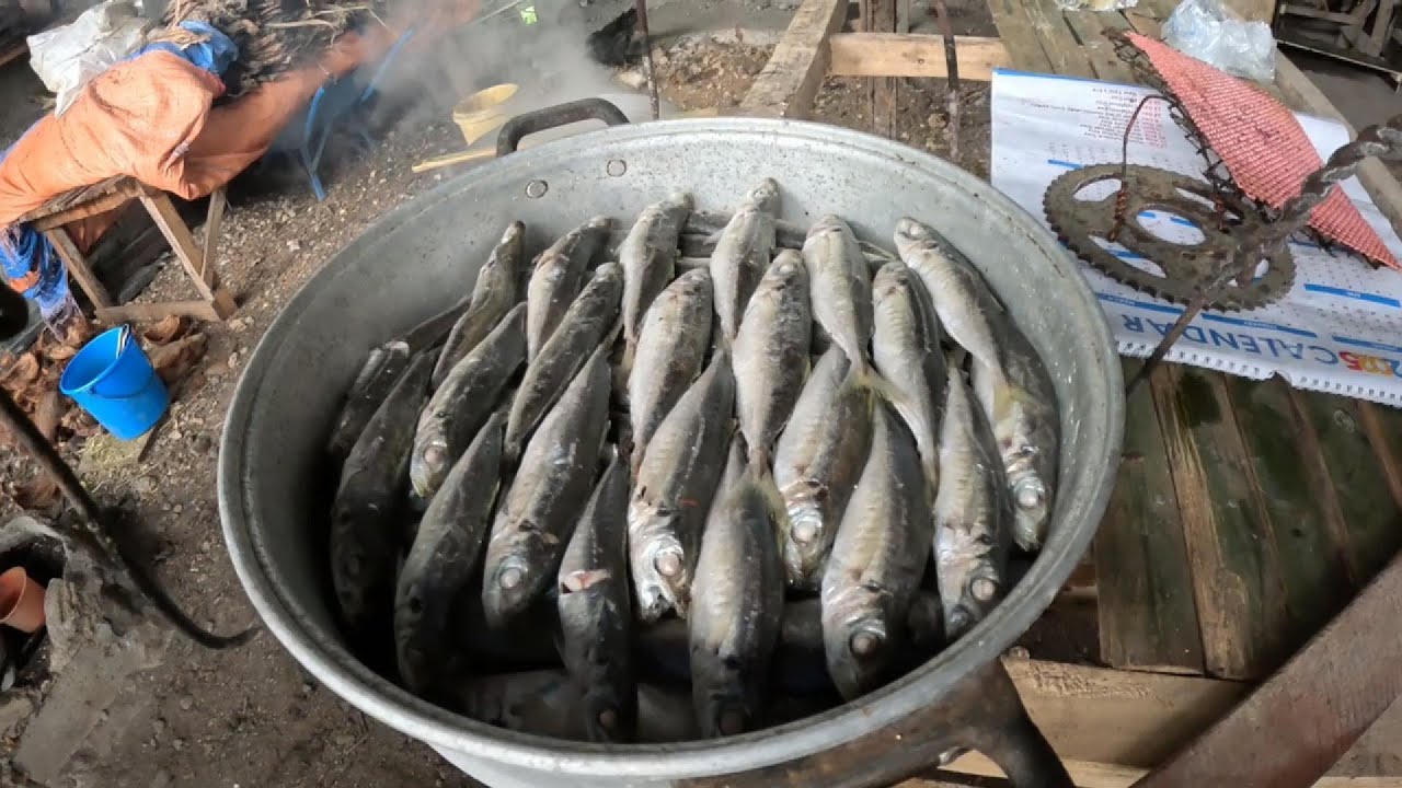 Our version of making tinapa, Pangasinan recipe. - YouTube