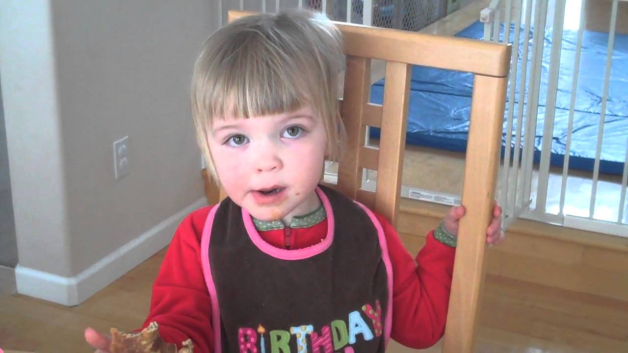 Bridget, Maeve and Madeline have bedhead and breakfast. - YouTube