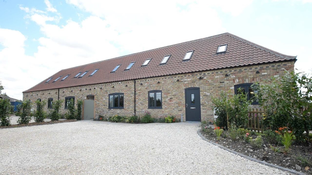 8304693 Holly Tree Barn - YouTube