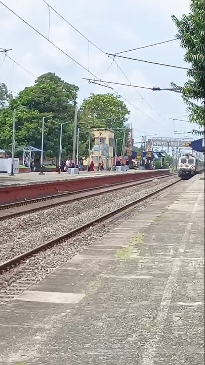12024 Patna~Howrah Jan Shatabdi Express blasts Khana Jn at 130 kmph #wap7 #janshatabdi #130kmph ...