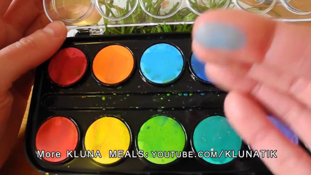 Eating paint parts For easter (kluna eating sound) - YouTube