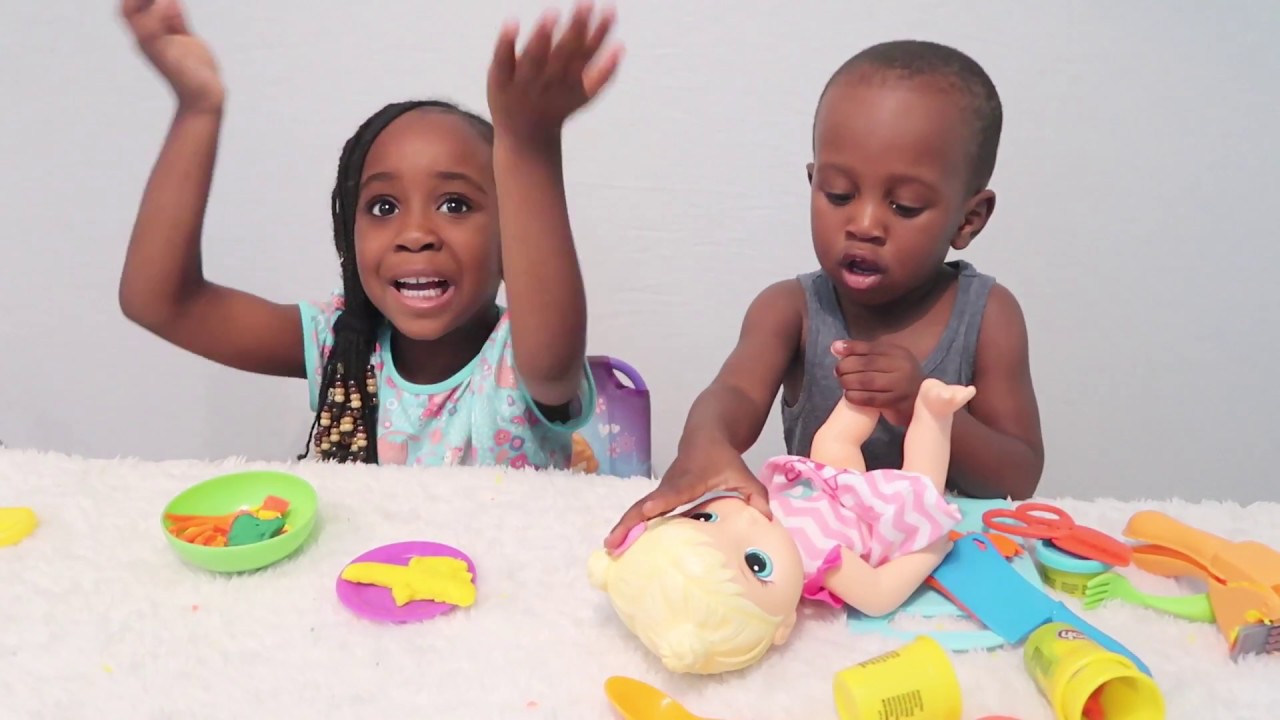COOKING WITH NEVAEH PLAY DOH EDITION - YouTube