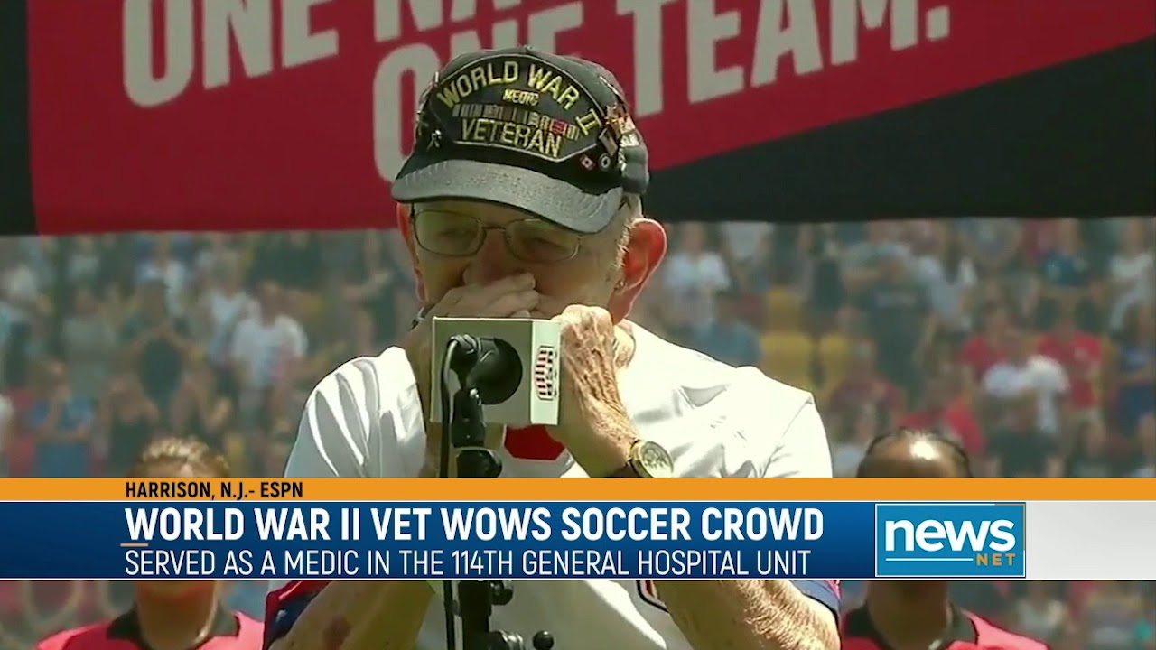 Harmonica Pete Wows Crowd With National Anthem - YouTube