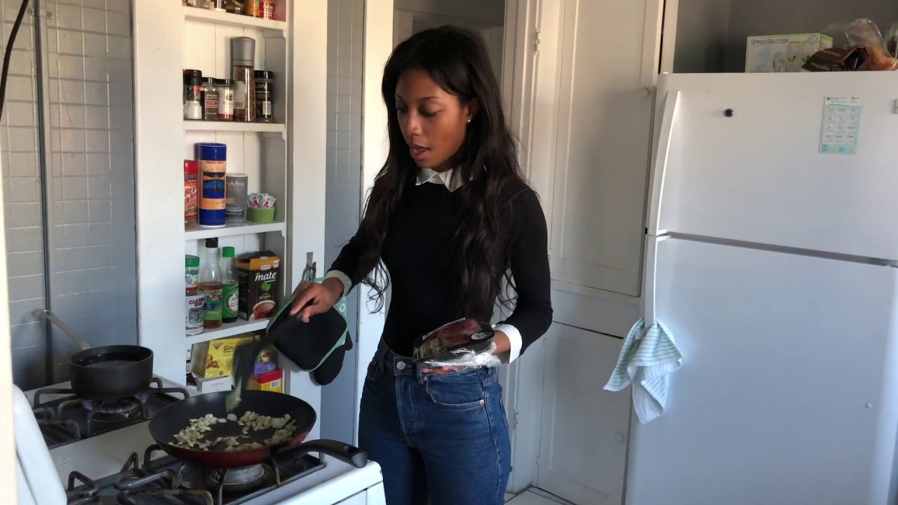 COOKING IN THE CITY WITH FRIENDS WITH FRANKIE CHANTEL AND FRIENDS - YouTube