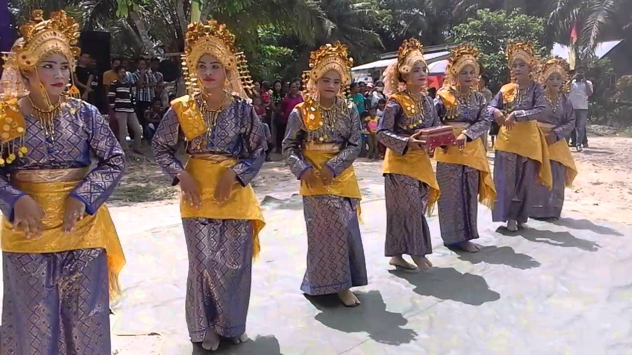 Tari persembahan melayu.. semoga bermanfaat.. - YouTube