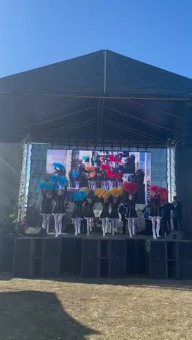 Majoretele și Fanfara Chindia Brass au adus un val de energie și ...