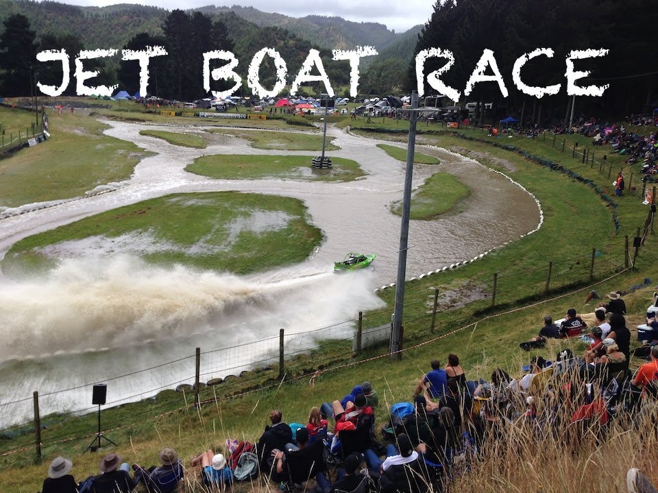 Jet boat Race - YouTube
