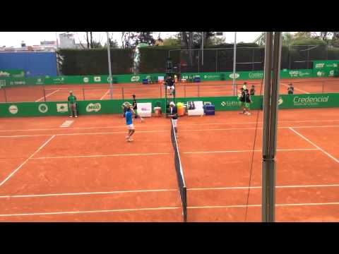 Match point Mantilla (Col) vs Casanova (Arg) en primera ronda del Milo Open 2015