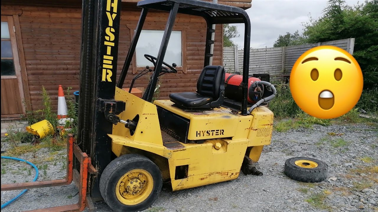 OLD HYSTER FORKLIFT wheel bearings repair - YouTube