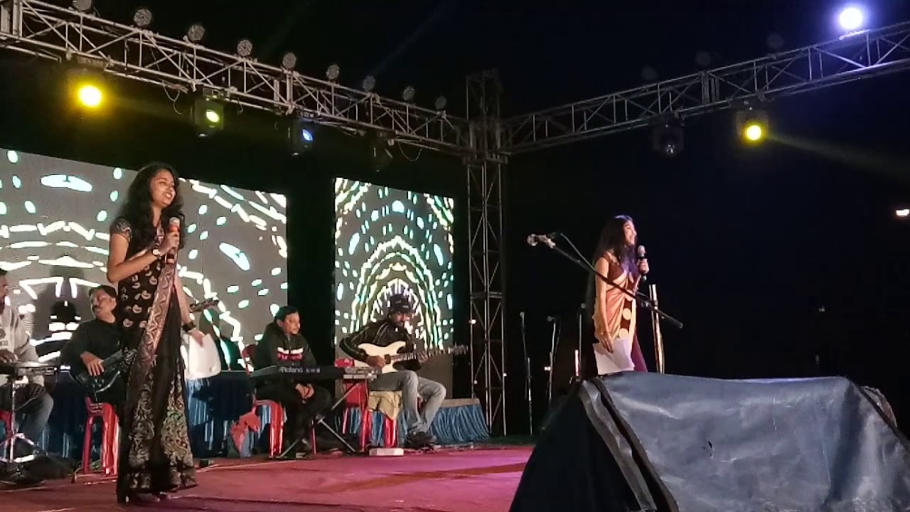 Funny anchoring girls Vs boys - YouTube