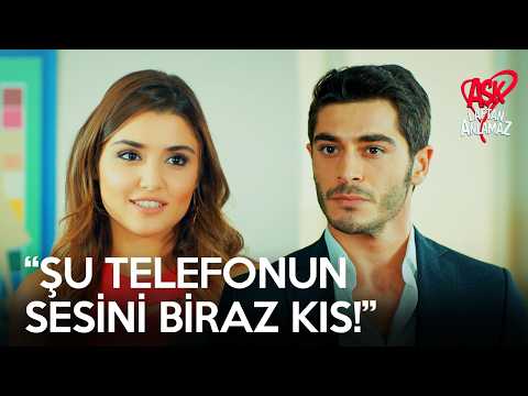 Murat, Hayat'ın telefonunun sürekli çalmasından rahatsız oldu! | Aşk Laftan Anlamaz