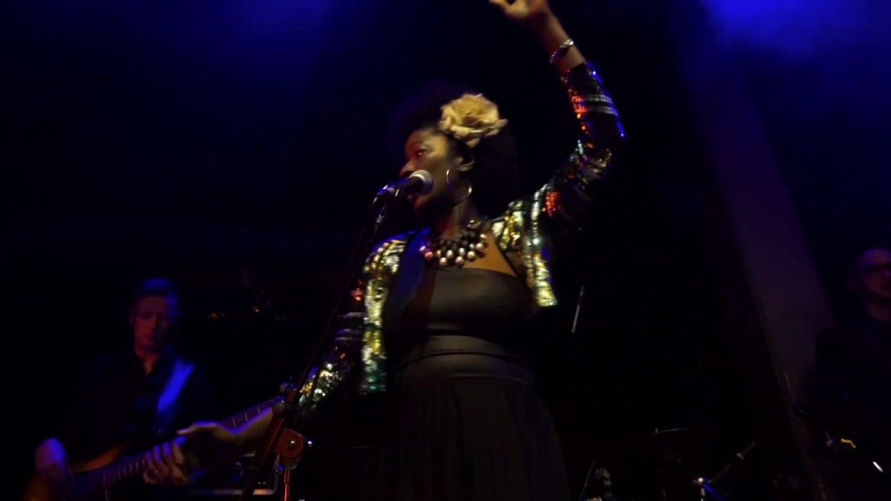 Vanessa Haynes pays tribute to Aretha 1 - YouTube