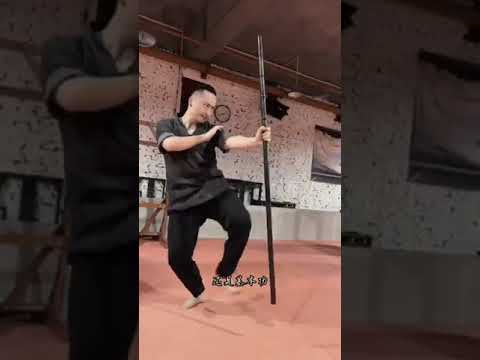 Вин чун || гибкое упражнение с движением ноги       #shorts  #кунгфу  #винчун  #шортс