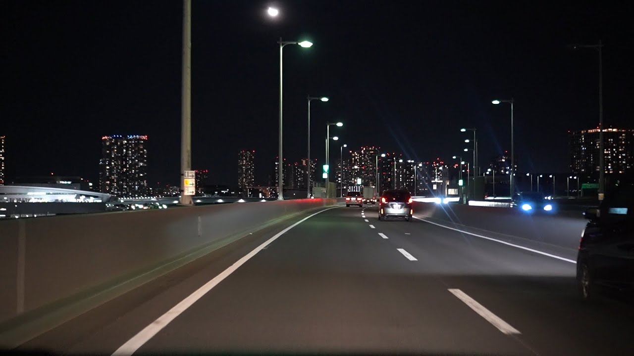 Tokyo Night Driving with Relaxing Beats |作業用 - YouTube