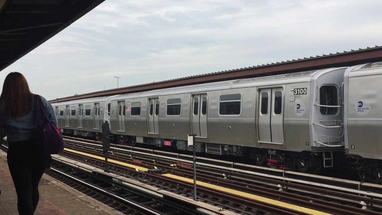 MTA NYC Bombardier R179 3098 + R32 (J) trains 111th street - YouTube