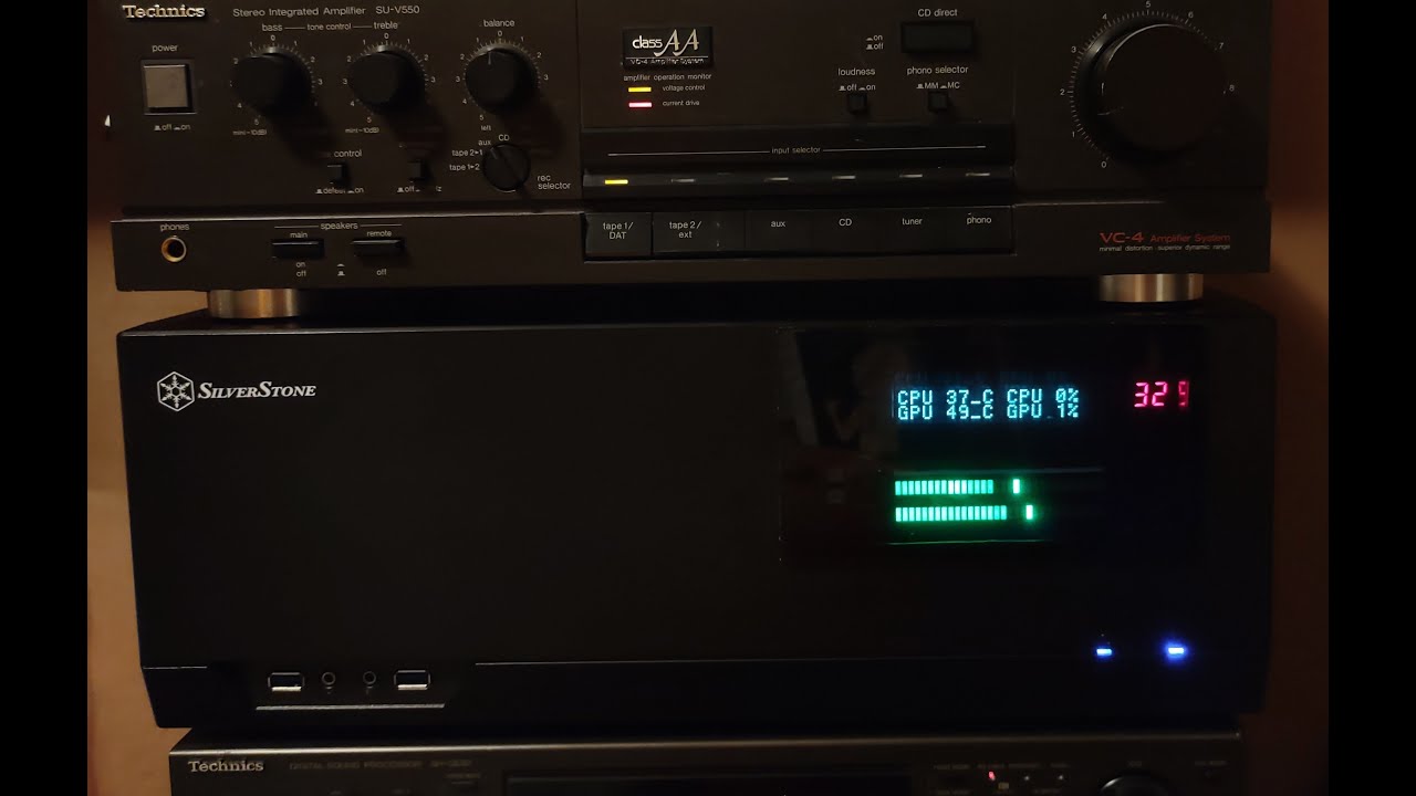 SilverStone HTPC case, Aida 64 display DIY, LED VU meter, temp. - YouTube