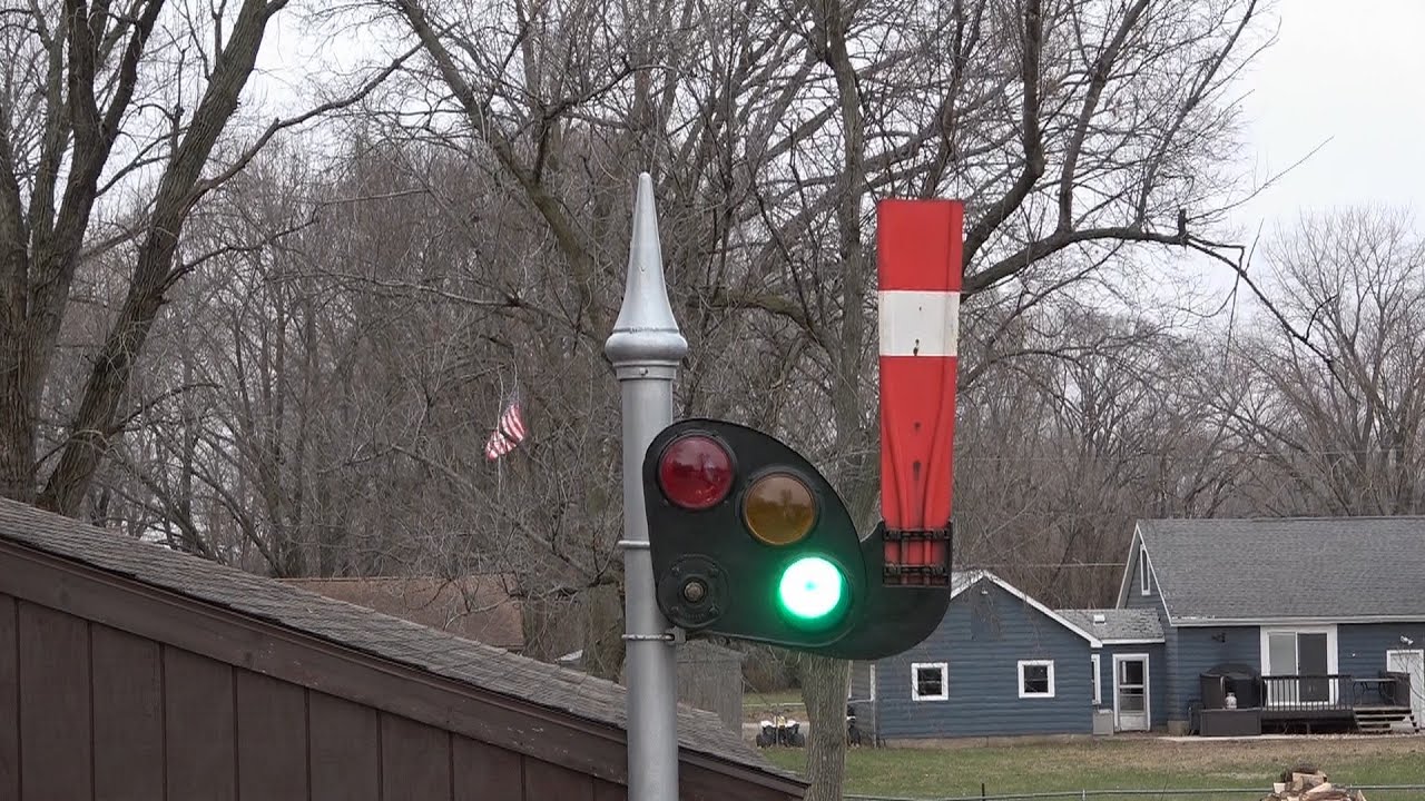 RESTORING AND OPERATING A CENTURY OLD RAILROAD SEMAPHORE!! - YouTube