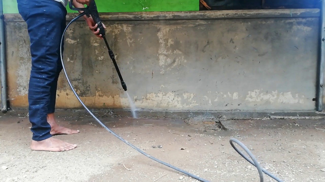 Pressure Cleaning | Wall Cleaning With High Pressure Water Gun | ODDLY ...