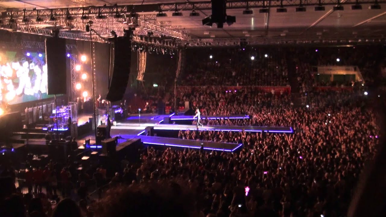 Moda'- concerto Gioia Tour al Palafabris Padova - YouTube