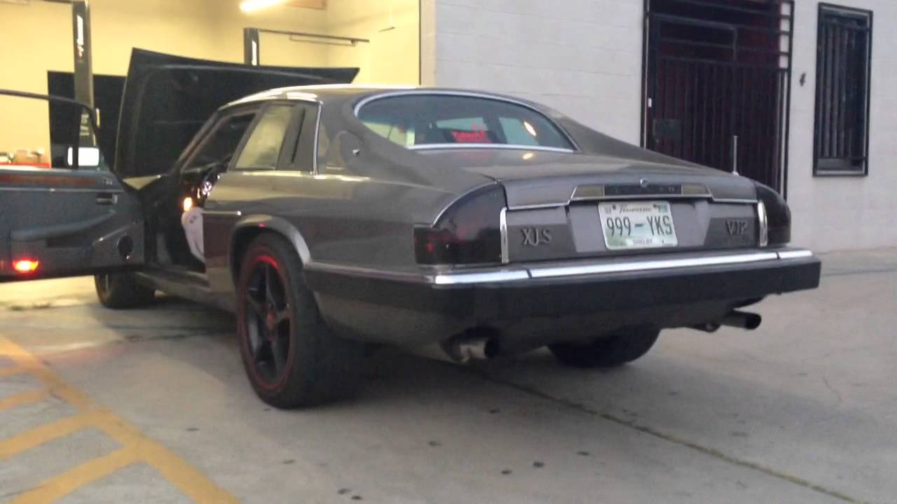 1986 Jaguar XJS LS3 T56 rev up - YouTube