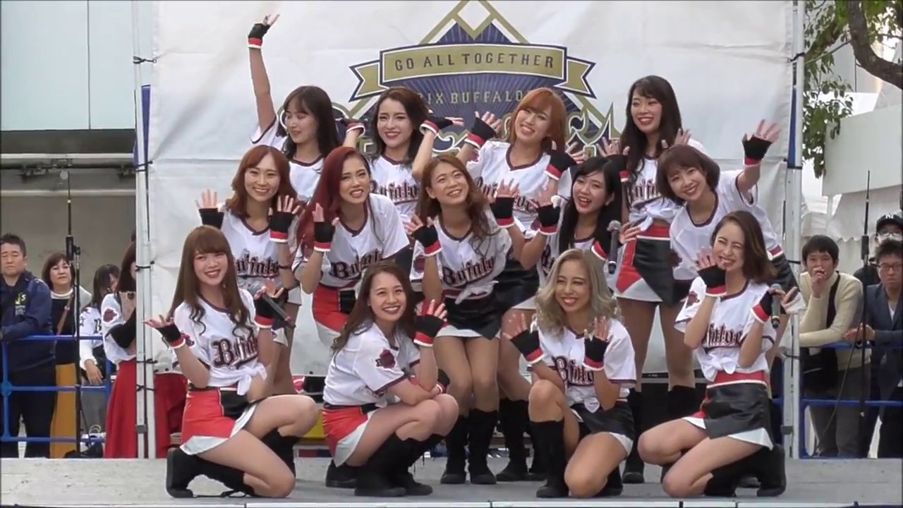 【Bs Stage】 HERO ／ Bs Girls - YouTube