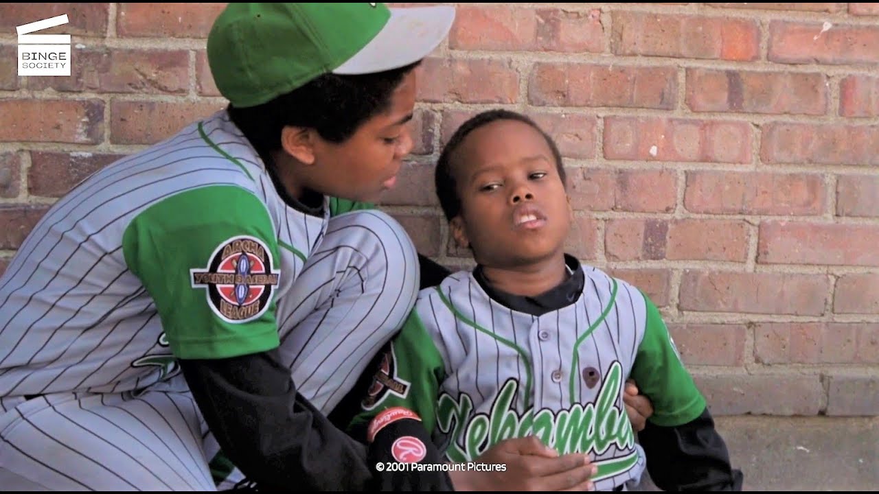 Hardball : G-Baby se fait tirer dessus - YouTube