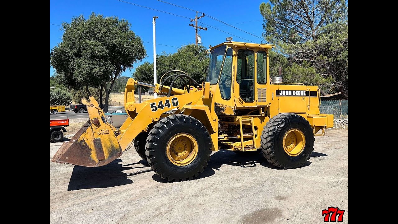 John Deere 544G Loader - YouTube