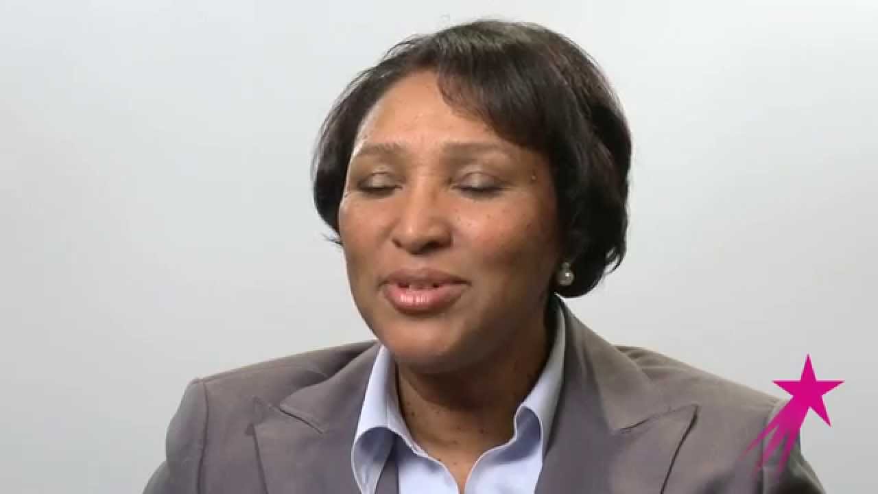 Geologist: What I Do - Carolyn Green Career Girls Role Model - YouTube