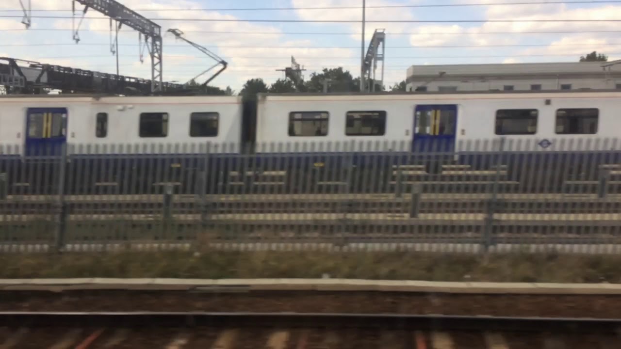Class 321419 ride from Stratford to Romford - YouTube