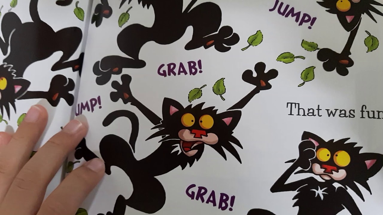 David-bad kitty does not like video games - YouTube