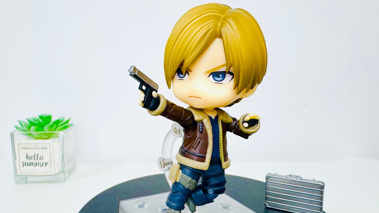 Resident Evil 4 - Leon S. Kennedy Figure Unboxing (Nendoroid 2337 ...