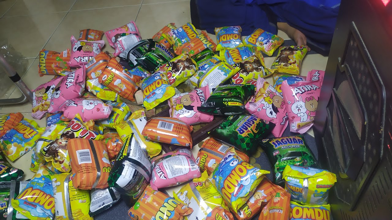 😱Unboxing Ciki: Hadiah 50rb++! Snack MElimpah! 🎉 - YouTube