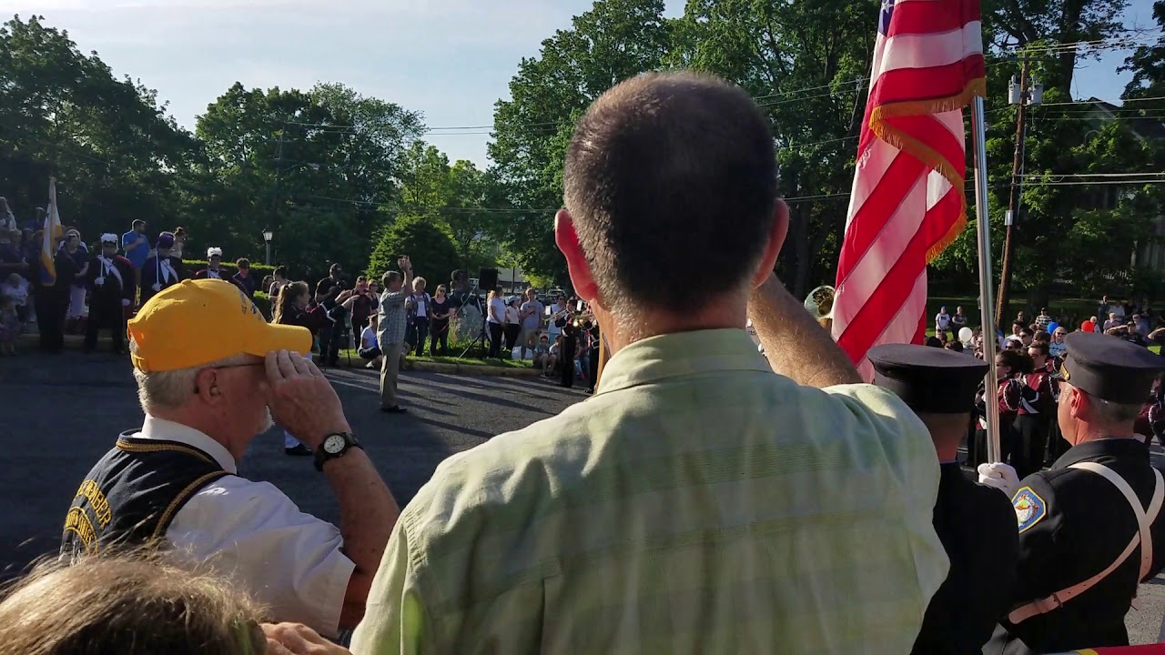 New Paltz H. S. Band - Ralph Schroer Band Director Star Spangled Banner ...