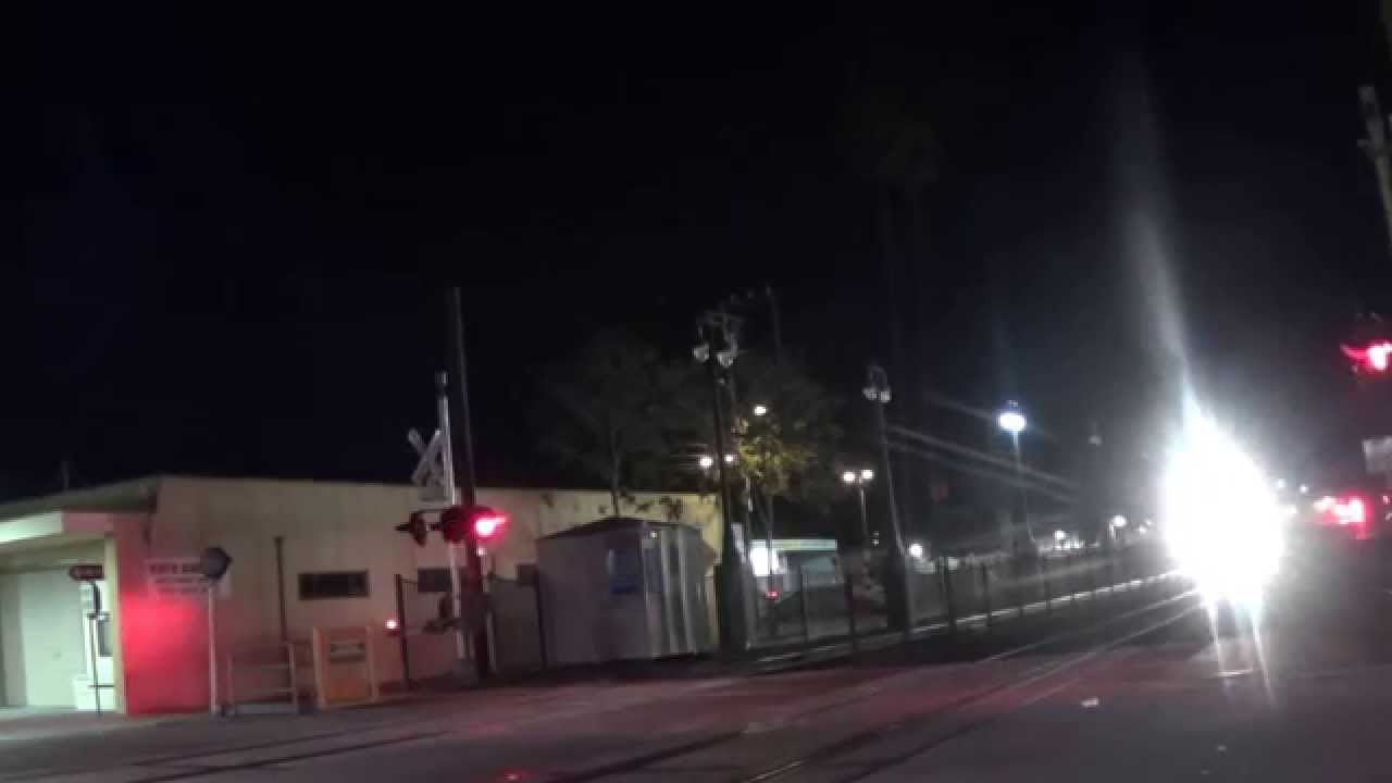Caltrain 918 is Arriving into San Mateo (Caltrain station) in CA - YouTube