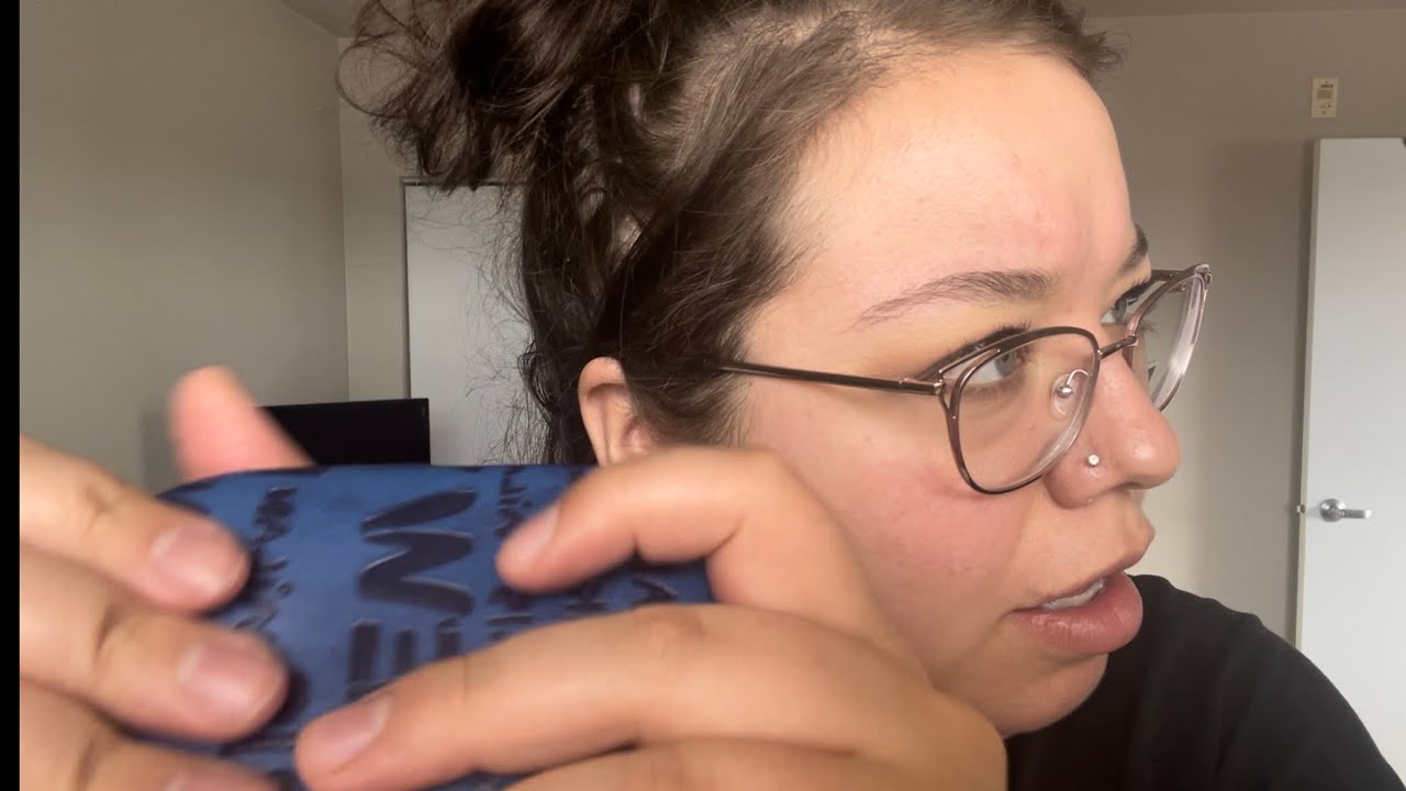 ASMR | Rubbing, scratching and gripping sounds! - YouTube