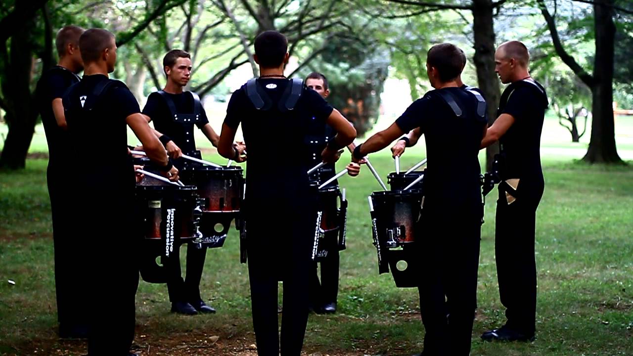 DCI 2011: Glassmen Snare Circle - YouTube